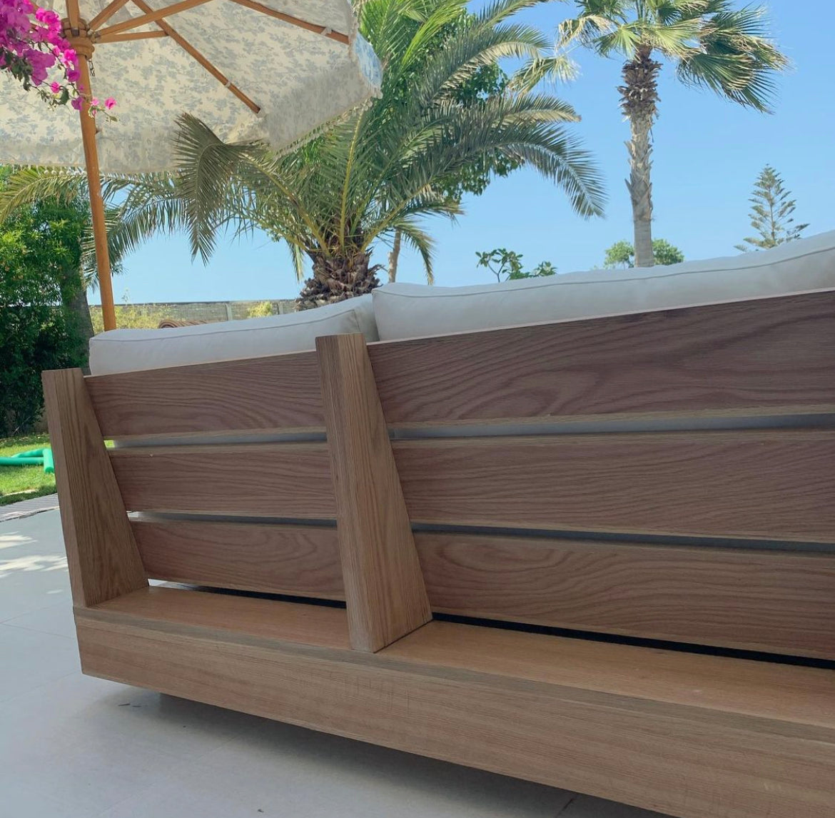 Outdoor Summer Couch – The Spring Project